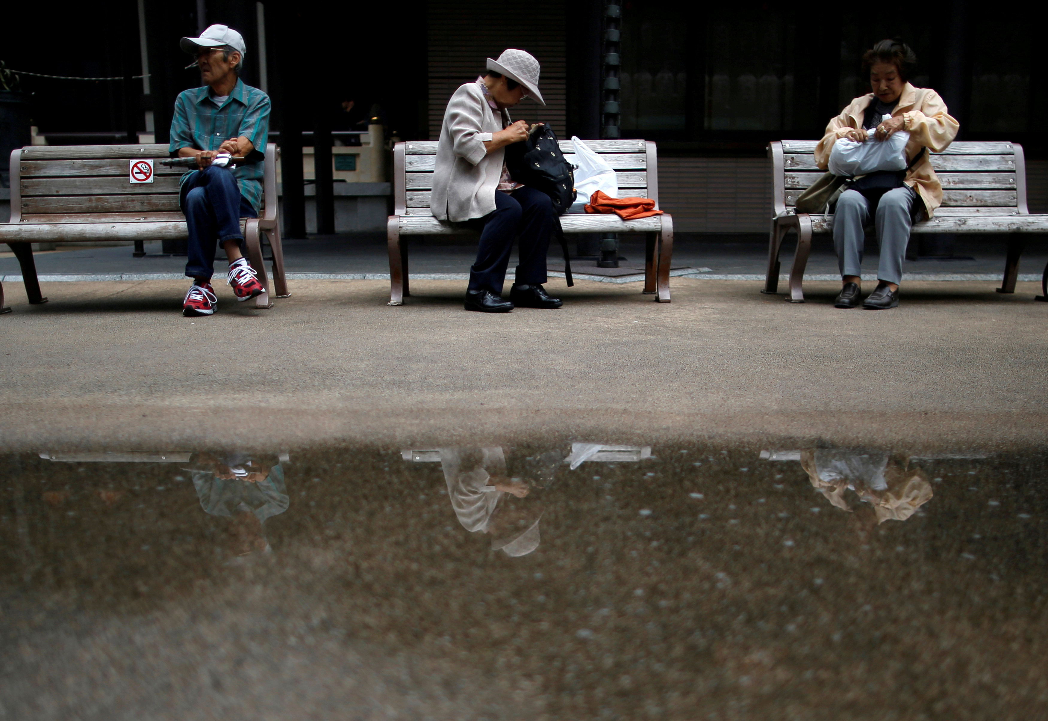 Most Japanese companies look to raise retirement age: Reuters poll ...