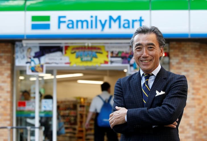 Wanted: Housewives to beat staff crunch at Japan's FamilyMart ...