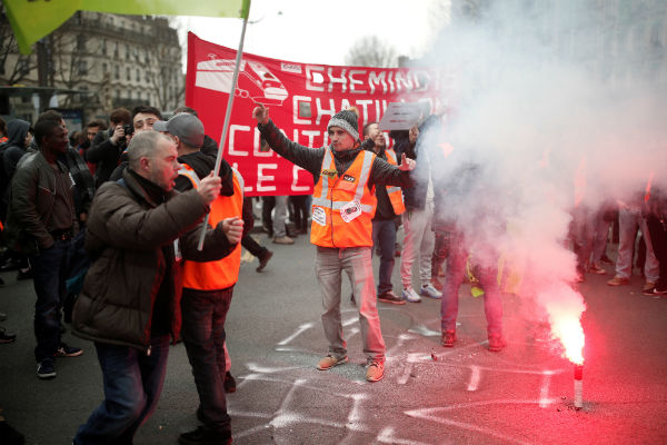French PM Philippe meets unions to try to end rail strike | Canadian HR ...